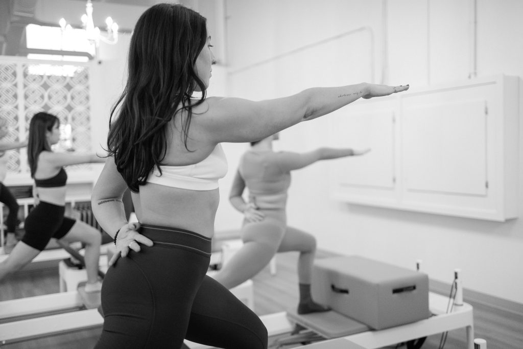 re:form PILATES | Reformer Pilates